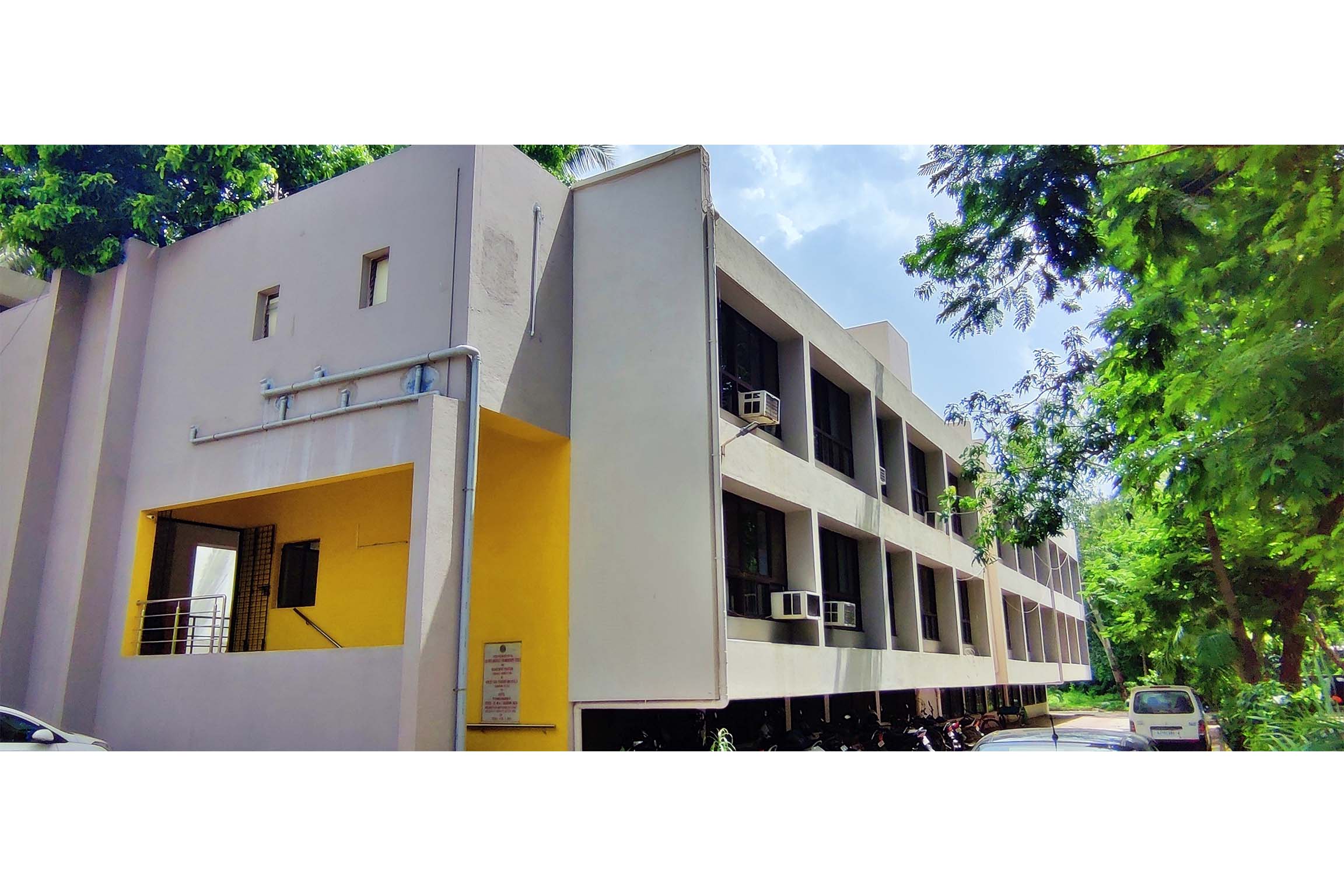Rajju Shroff Rofel University, Vapi